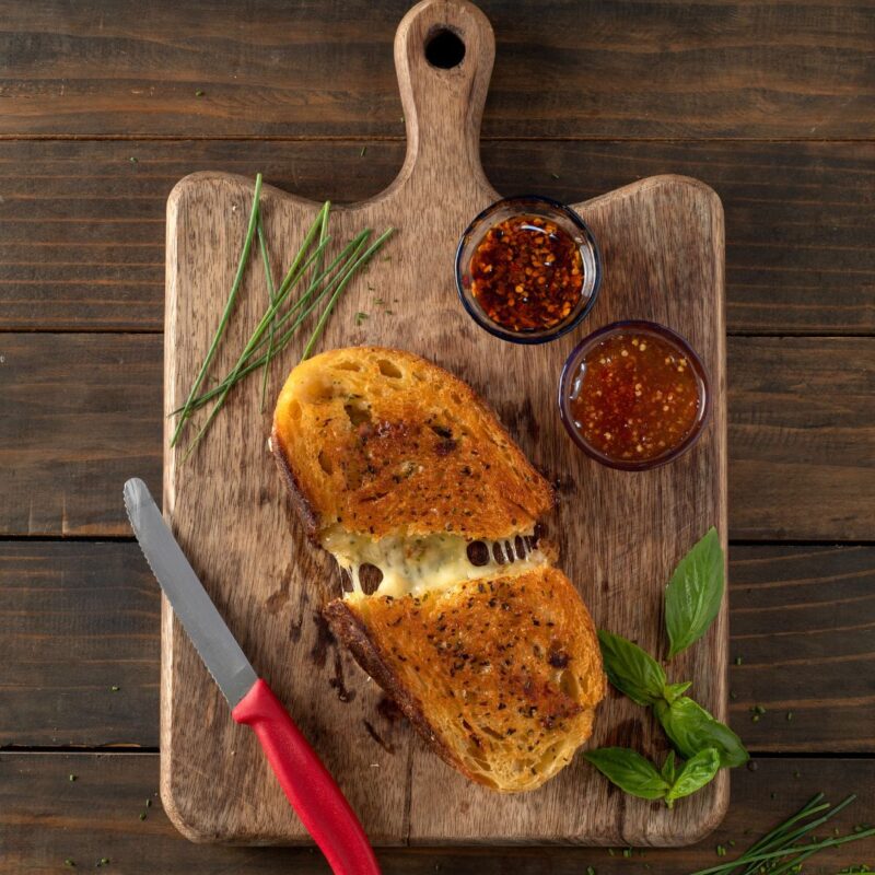 Moony - Cloth Bound Cheddar - Eleftheria Cheese